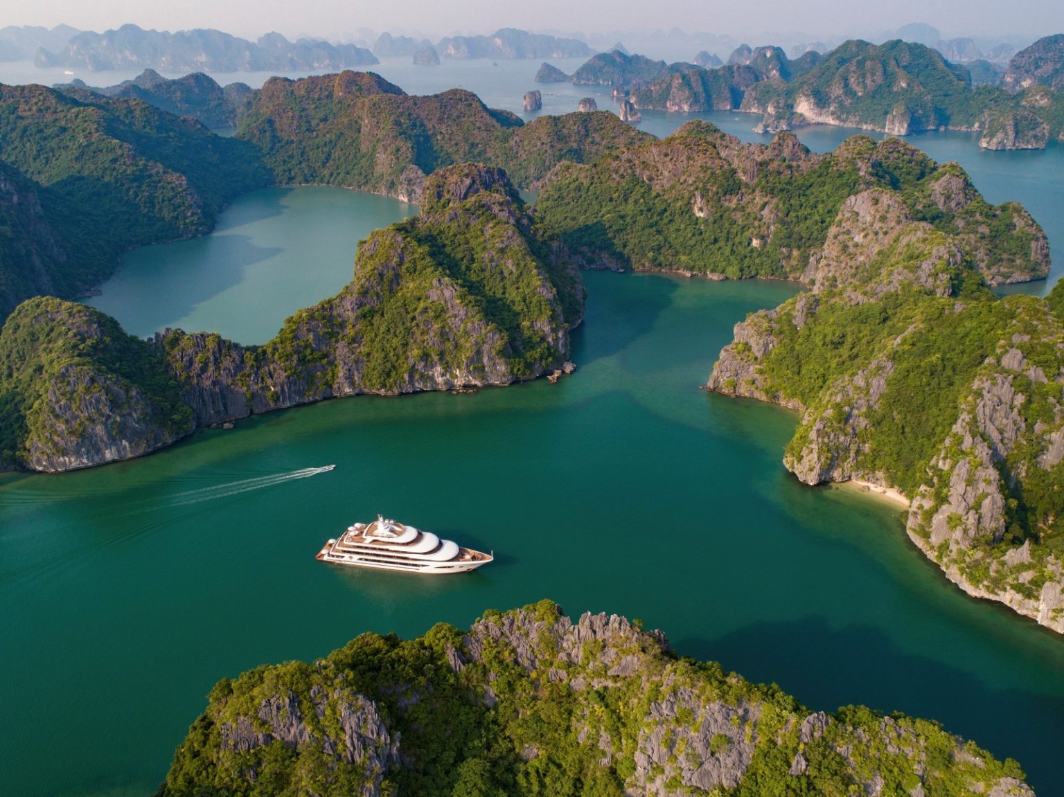 Lan Ha Bay – The Must-See Neighbor of Halong Bay | Halong Hub